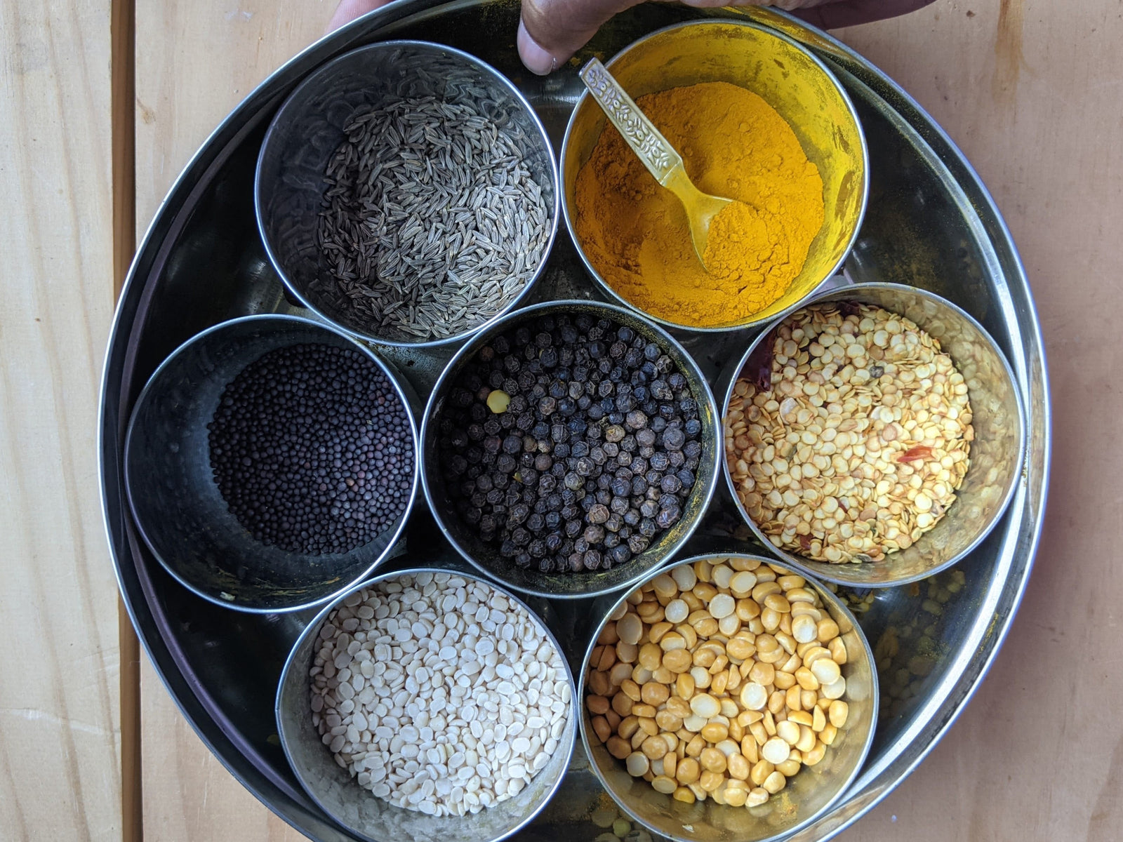 What makes a South Indian tadka / tempering different? – PODI life